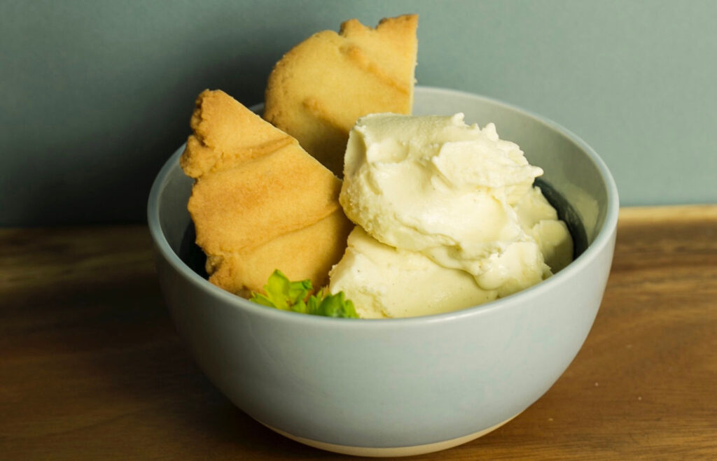 About Us - Crockett Cookies
