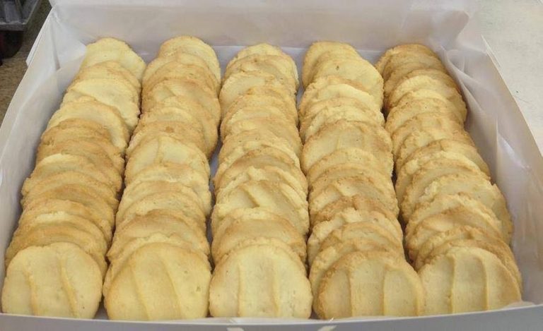 Crockett's CPS butter cookies featured in Chicago Tribune - Crockett ...